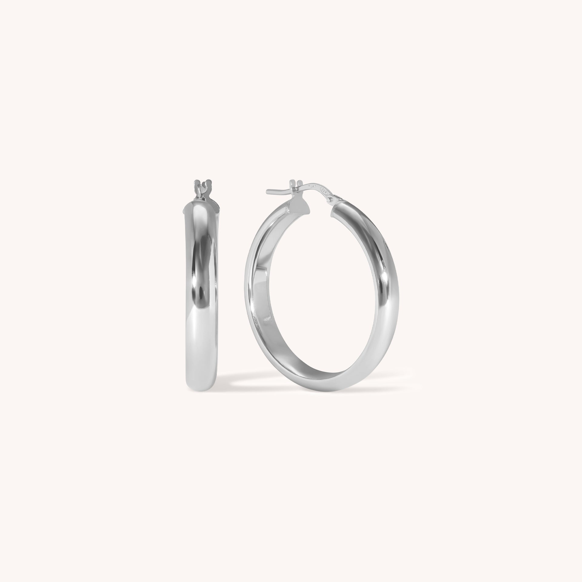 Chunky Rounded Hoops – Timeless Luxury LA